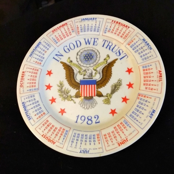 Spencer's | Wall Decor | 982 Calendar 9 Round White Ceramic Plate In ...